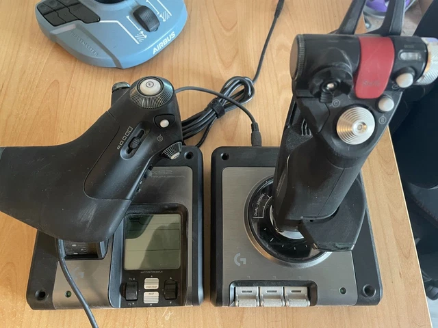 LOGITECH SAITEK X52 Pro Flight USB Flugsimulator-Joystick für PC ...