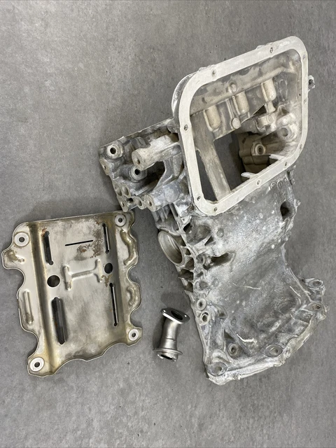 FACTORY ENGINE SUMP *Modified* For Nissan R35 GTR VR38DETT £199.00 ...