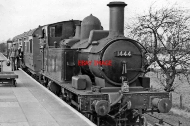 PHOTO GWR 14Xx 0-4-2T No 1444 1959 At Cholsey & Moulsford Railway ...