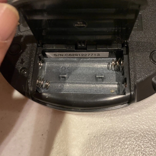 DURABRAND PINK COMPACT CD Player Model CD-566 Digital Audio Portable ...