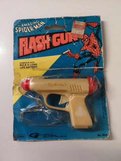 VINTAGE THE AMAZING Spiderman Flash Gun By Gordy Toys 1979 Marvel Comic ...