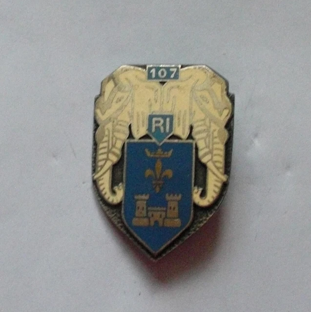 INSIGNE : 107ÈME REGIMENT D'INFANTERIE - EUR 10,00 - PicClick FR