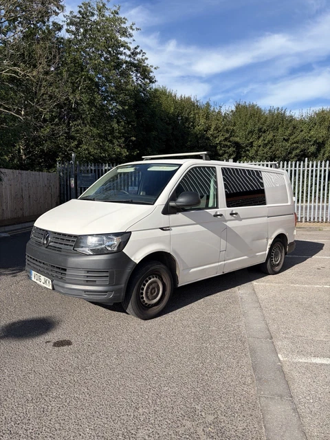 VOLKSWAGEN TRANSPORTER STARTLINE (2016) 2.0 TDI Converted Camper Van £ ...