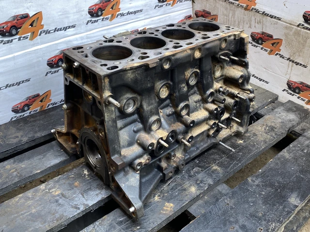 2021 TOYOTA HILUX 2.8l 1GD-FTV Engine block with matching Main caps ...