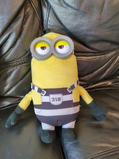 OFFICIAL DESPICABLE ME 3 Plush Jailbreak Minion Prison Kevin 12" £9.50 ...
