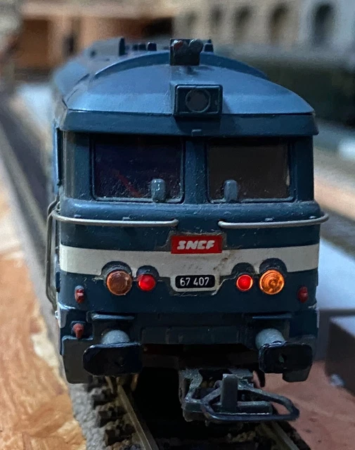 JOUEF HO LOCOMOTIVE BB diesel éclairée en reverse # 67407 pas de boite SNCF EUR 46,99 - PicClick IT