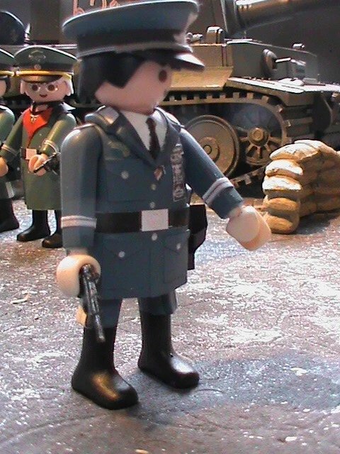 PLAYMOBIL GÉNÉRAL H. Jeschonner Chef D'état Major Luftwaffe REF-0099 ...