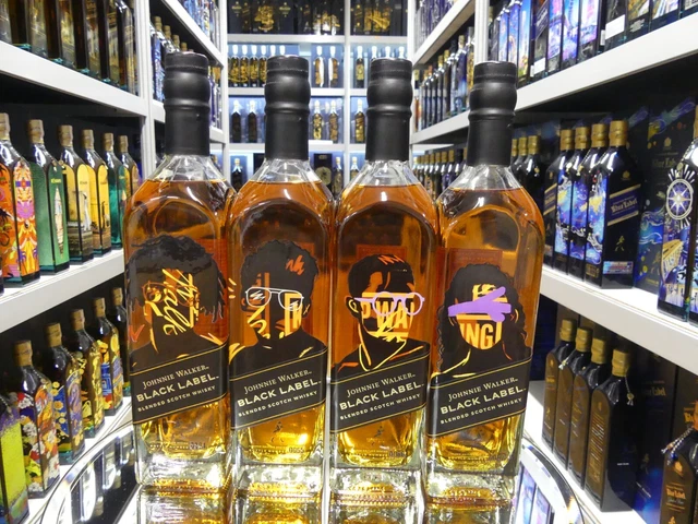 JOHNNIE WALKER BLACK Label Andy Gellenberg Limited Edition No 64/65/66 ...