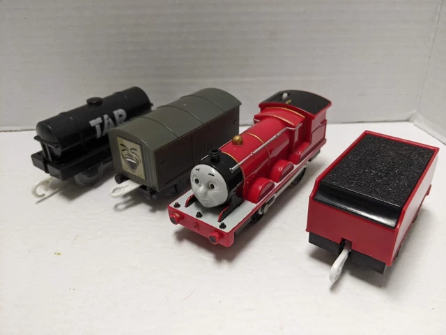 THOMAS & FRIENDS Trackmaster James Tar Troublesome Brakevan TOMY ...