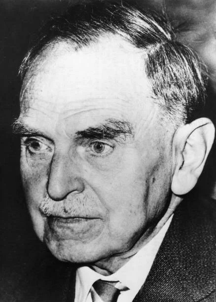 GERMAN PHYSICAL CHEMIST Otto Hahn He was awarded Nobel prize chemist ...