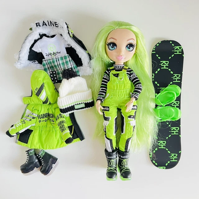 RAINBOW HIGH DOLL Jade Hunter Winter Break (Green, Black) Clothes ...