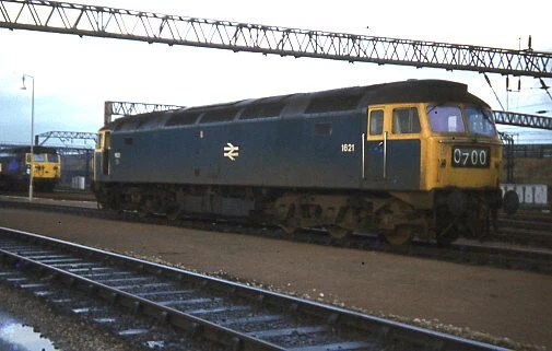ORIGINAL COLOUR SLIDE of D1621 BR class 47 diesel loco £1.99 - PicClick UK