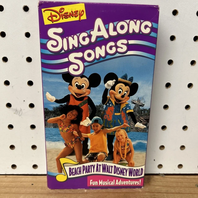 SING ALONG SONGS - Mickeys Beach Party at Walt Disney World (VHS,... £ ...