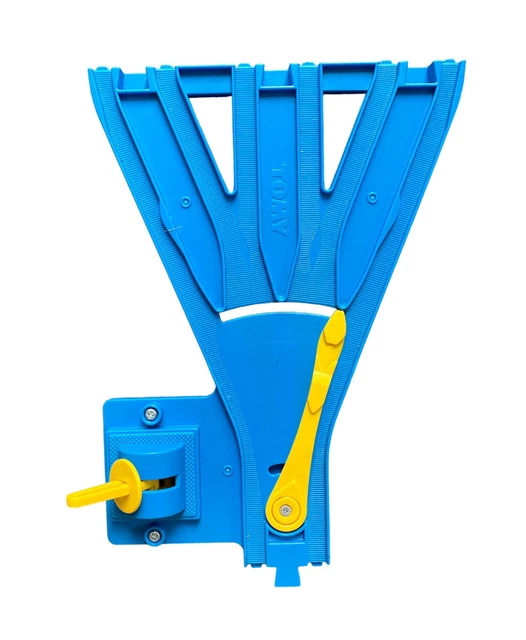 2001 TOMY THOMAS & Friends Trackmaster Blue 3 Way Triple Switch Split ...