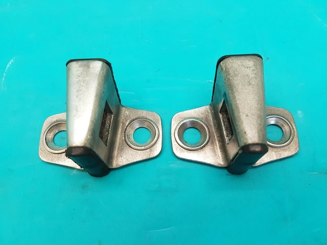 ORIGINAL MERCEDES-BENZ W201 190E door lock locking eyelet lock £30.12 ...