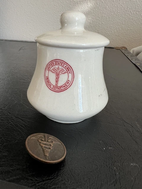WW1 US ARMY Medical Corps Threaded Keeper/ Pin Screw back & White ...