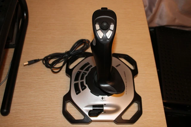 LOGITECH EXTREME 3D Pro Flight / Joystick (J-UK17) USB / PC - Fully ...