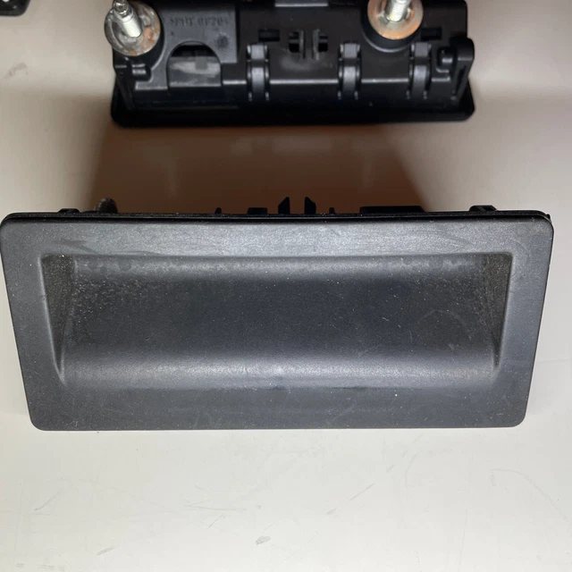 ORIGINAL VW AUDI Heckklappe Griff Taster Mikro Schalter 5N0827566T EUR ...