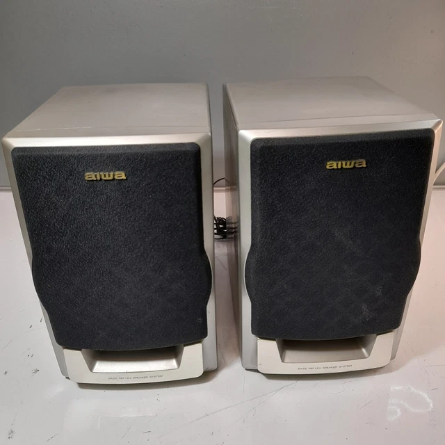 AIWA 2 WAY Bass Reflex Speaker System 16 Ohm Silver Tested Working £15. ...