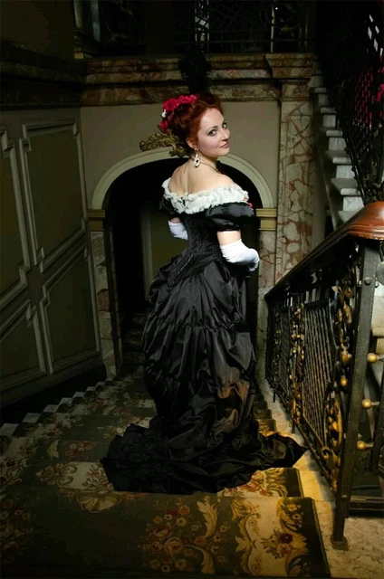 BLACK VICTORIAN BUSTLE Dress Gown Vintage Gothic Vampire Bride Corset ...
