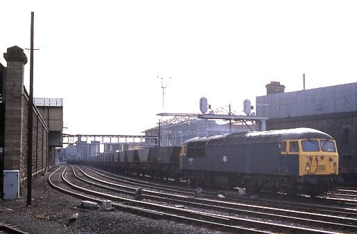 ORIGINAL COLOUR SLIDE of 56025 BR class 56 diesel loco £2.25 - PicClick UK