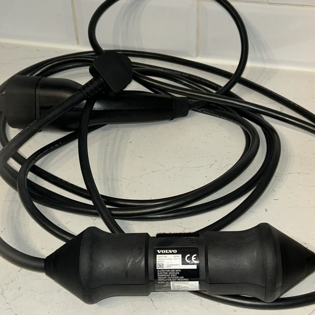 GENUINE VOLVO CHARGING Cable Xc40 C40 V60 Xc60 Xc90 Polestar Hybrid Uk ...