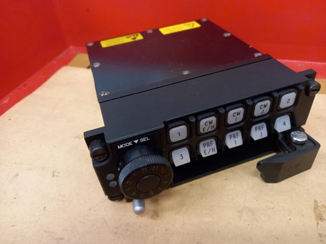 AIRCRAFT PARTS VARIOUS COCKPIT INSTRUMENT PANEL CONTROL KNOB £2.50 ...