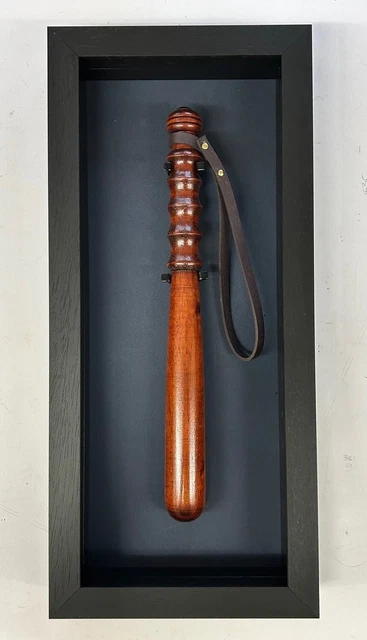 POLICE DISPLAY CASE. (Item shown in case is for display purposes only ...