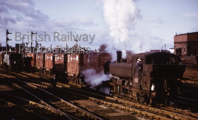 BR BRITISH RAILWAYS Colour Rail 35mm Slide Steam Loco 3675 at ...