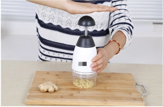 MINI KITCHEN SLAP Chop Food Chopping Machine Tool Fruit Fruit Cutter £9 ...