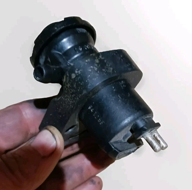 MERCEDES-BENZ W124 W140 R129 Purge Vacuum Valve 0011408060 £14.99 ...