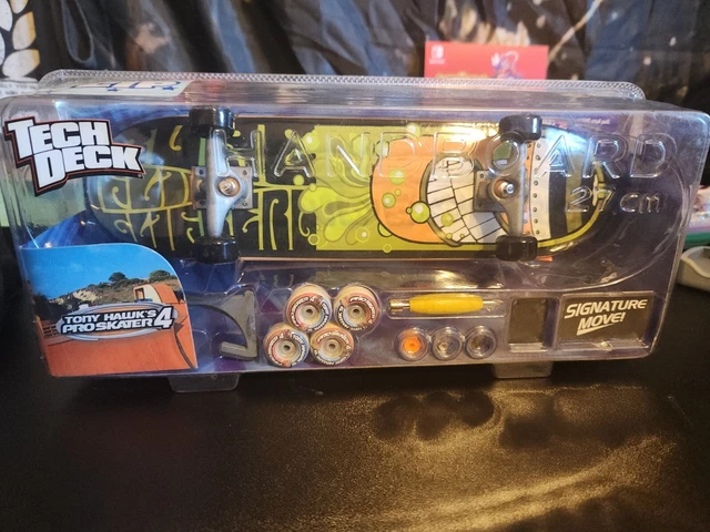 TECH DECK TONY Hawk, 27cm Hand Board, New 2002 Flip Rune Glifberg $224. ...