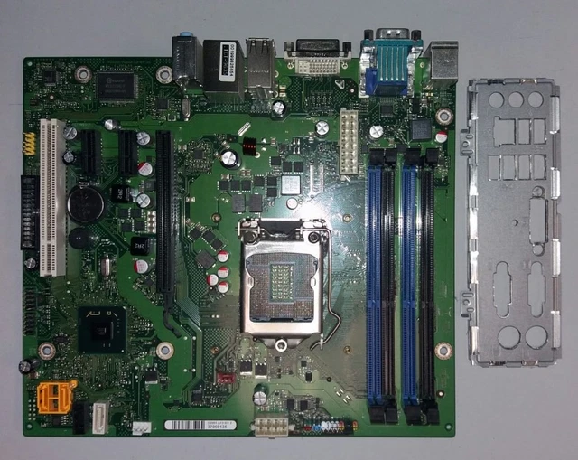 FUJITSU SIEMENS MAINBOARD D3171 Sockel 1155, PCIe, 4x DDRIII, VGA ...