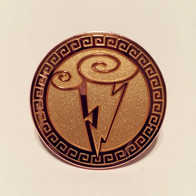 GOLDEN DISNEY'S HERCULES Thunderbolt Pin Badge £9.95 - PicClick UK