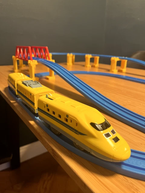 TAKARA TOMY PLARAIL Thomas Trackmaster Train Track Shinkansen Bullet Train Set £13.20 - PicClick UK