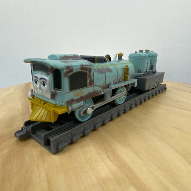 THOMAS THE TANK Engine Revolution Train - Lexi with Tender - Fisher ...