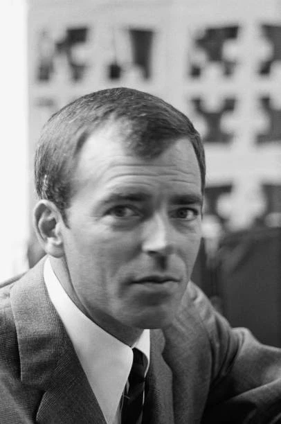 KEN BERRY ATTENDS a party at the Beverly Hills Hotel on Sunset Bou- Old ...