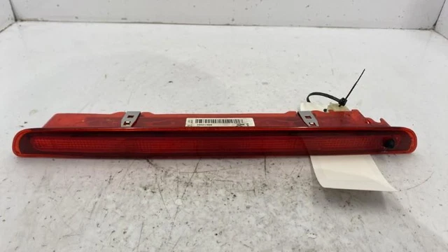 FEU ARRIERE STOP central NISSAN QASHQAI 1 PHASE 1 1.5 DCI - 8V TURBO /R ...