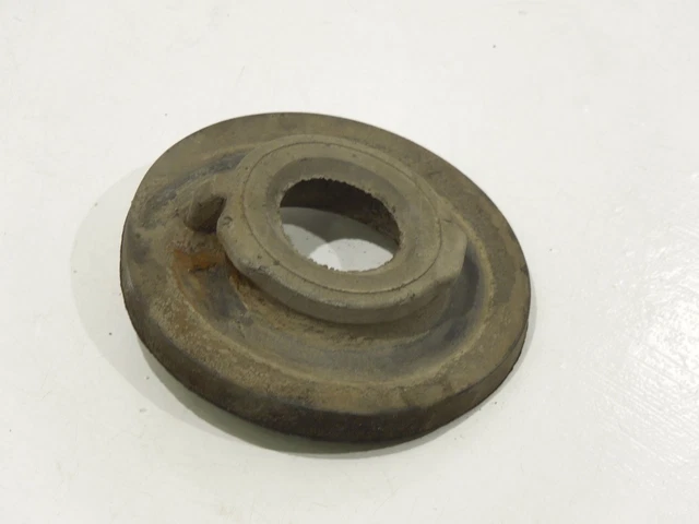 AUDI Q3 83A Lower Rear Spring Mounting Support Rubber 1K0512297D £14.99 ...
