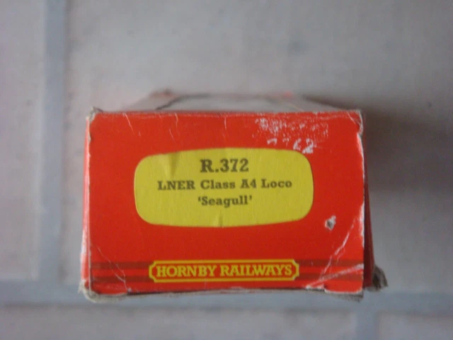 HORNBY OO GAUGE R372 LNER Class A4 Loco Blue 'Seagull' Boxed Used VGC £ ...