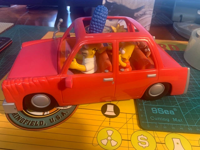 THE SIMPSONS: PLAYMATES Talking Family Car, 2001, tested and works, No ...