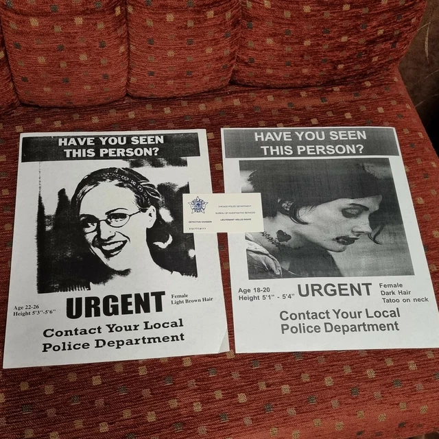 ORIGINAL PROP SCREEN used The Watcher (2000) missing posters x 2 and ...