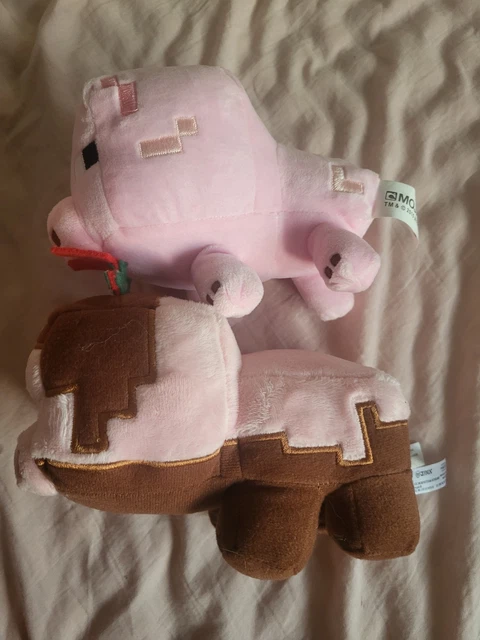 JINX MINECRAFT EARTH Happy Explorer Muddy PigPlush Toy and normal pig £ ...