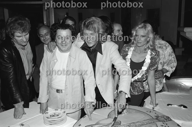 * SYLVIE VARTAN - Exclusive RARE PHOTO N 2542 * Johnny Hallyday Mitchell EUR 9,99 - PicClick IT