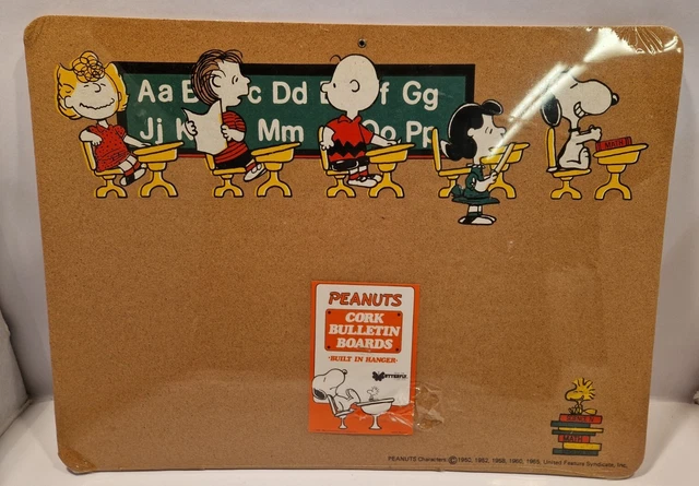 E PEANUTS CORK Bulletin Board Built In Hanger Butterfly Collection Usa ...