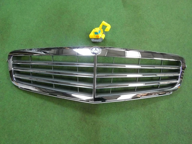 ORIGINAL MERCEDES-BENZ W204 C-Klasse Kühlergrill Elegance 7246 ...