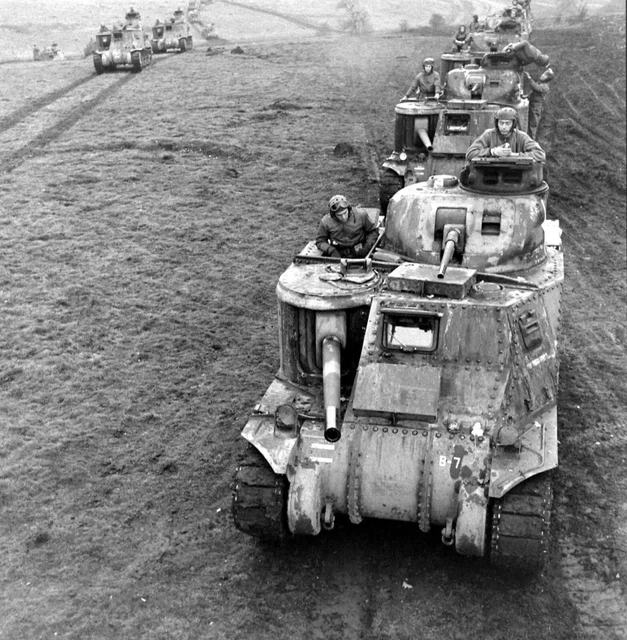 WW2 WWII PHOTO World War Two / US Army M3 Lee Tanks in England 1942 ...