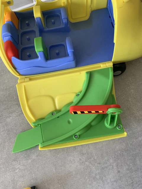 FAMOSA DISNEY JUNGLE Junction Beetle Bugs Figures Signs & Free Hippobus ...