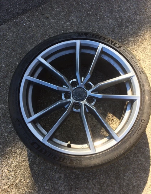 GENUINE VOLKSWAGEN GOLF R PRETORIA MK7 19" INCH ALLOY WHEEL Damaged £ ...