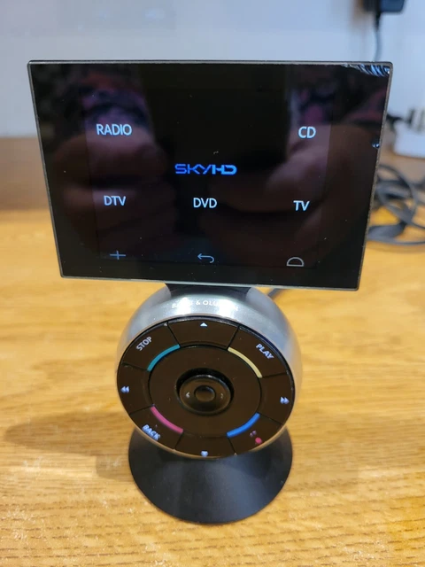 BANG AND OLUFSEN beo5 remote and docking station £39.00 - PicClick UK